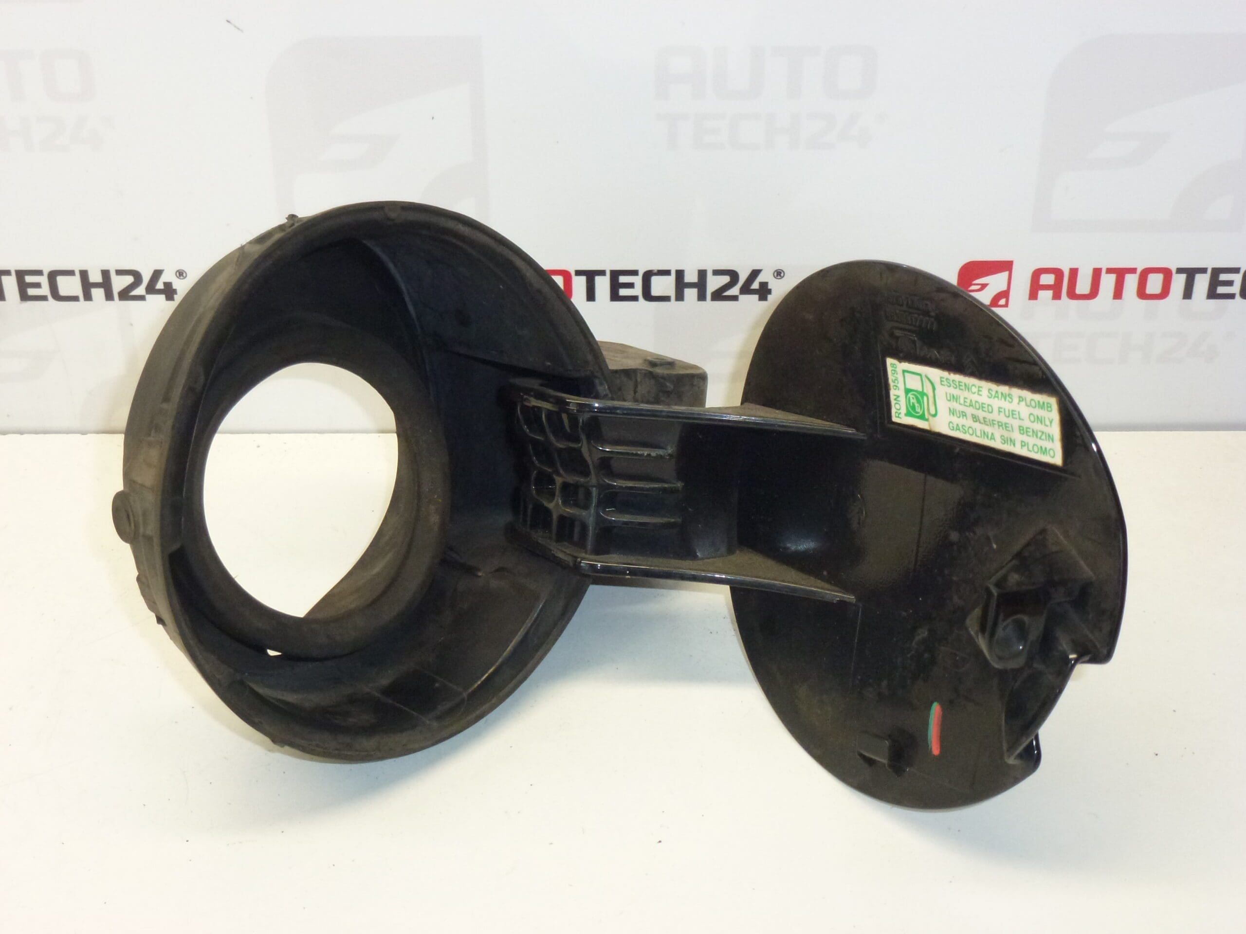 Bouchon de réservoir Citroën C4 3 portes 9650817777 1517C0 EXL | CM ...