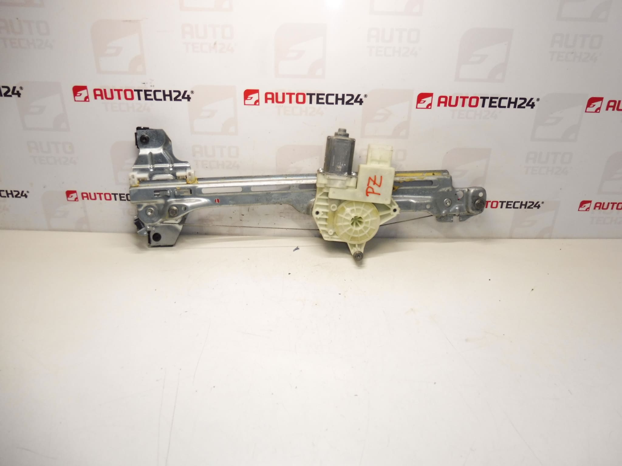 Mécanisme de tirage de lunette arrière Peugeot 308 T9 9800273380 | CM ...